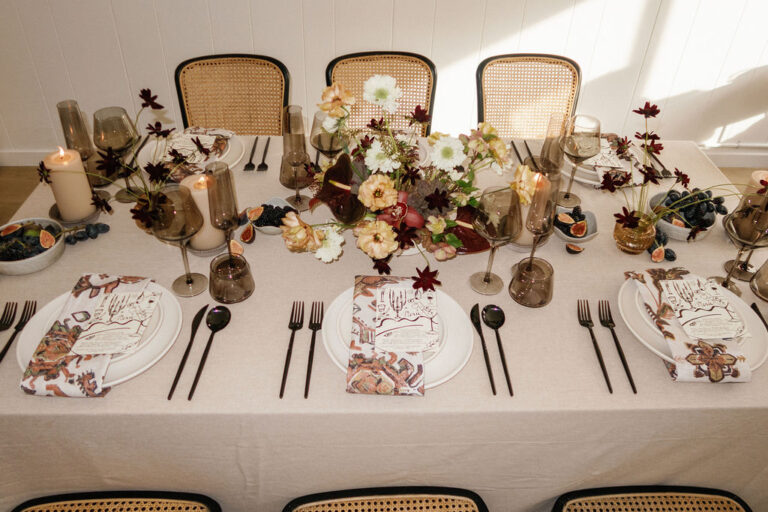 Modern & Edgy Wedding Inspiration in San Francisco - barielexa.com